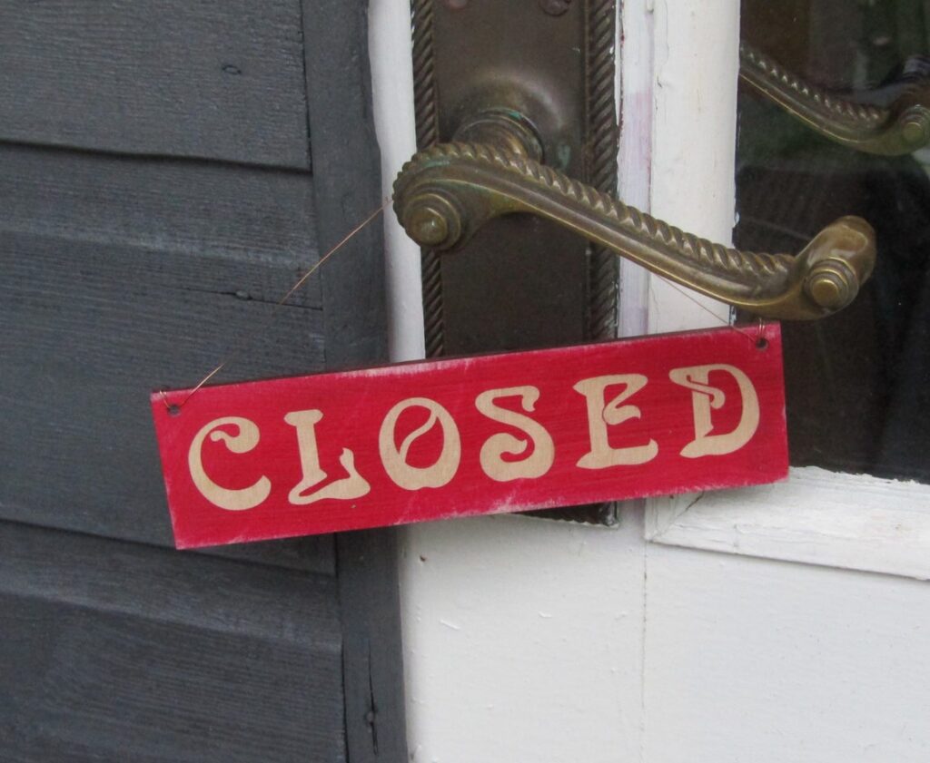 Vibrant Open-Closed Shop Sign - The Laser People